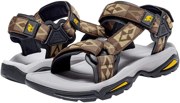 7 Best Water Shoes for Hiking and River Adventures in 2024